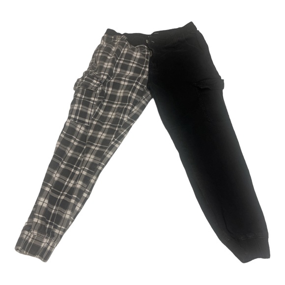 Almost Famous | Pants | Almost Famous Black And White Plaid Cargo Pants ...